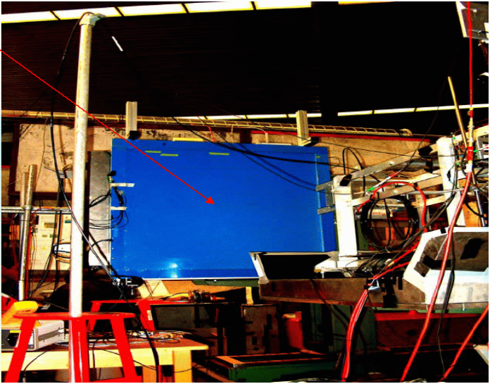 Design and Prototpying of a Scintillator-based Tail-catcher/Muon Tracker